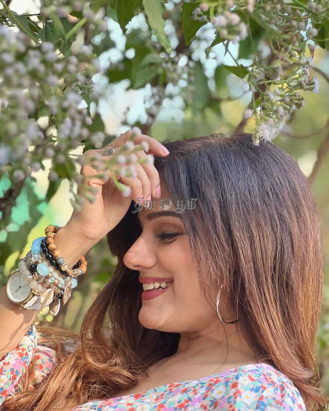 Actress Ritu Chauhan's Adorable Smiles | தின பூமி